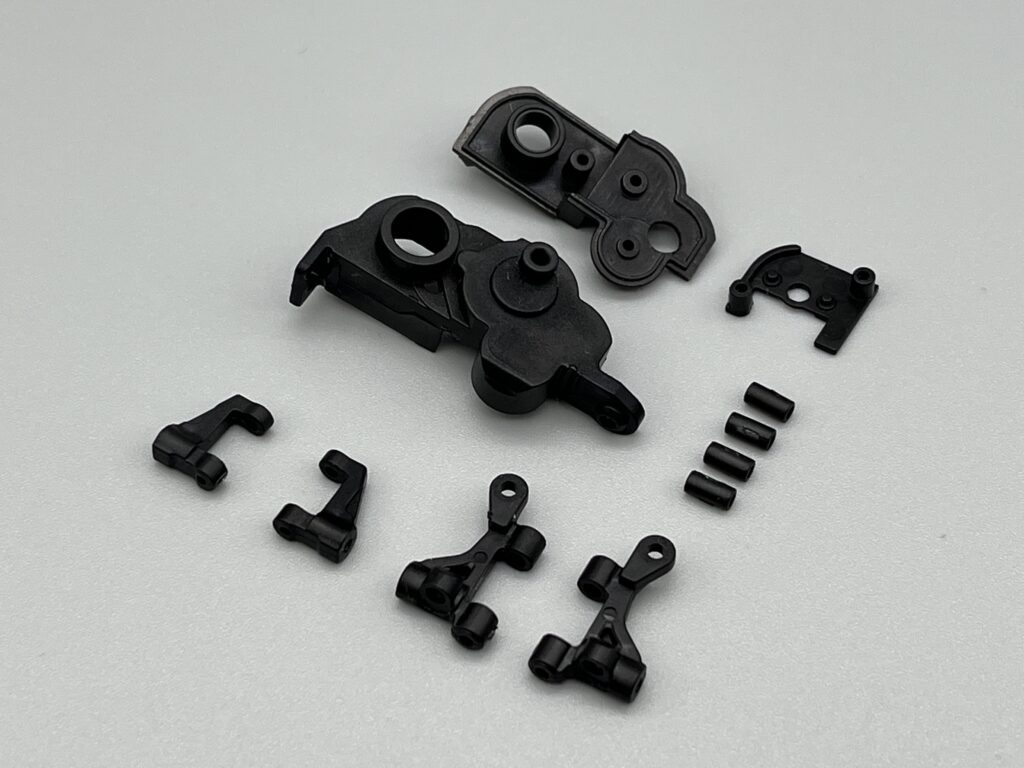 MRD-004 Front Suspension Arm Set / フロントサスアームセット – enjoy smile Co. Online Shop